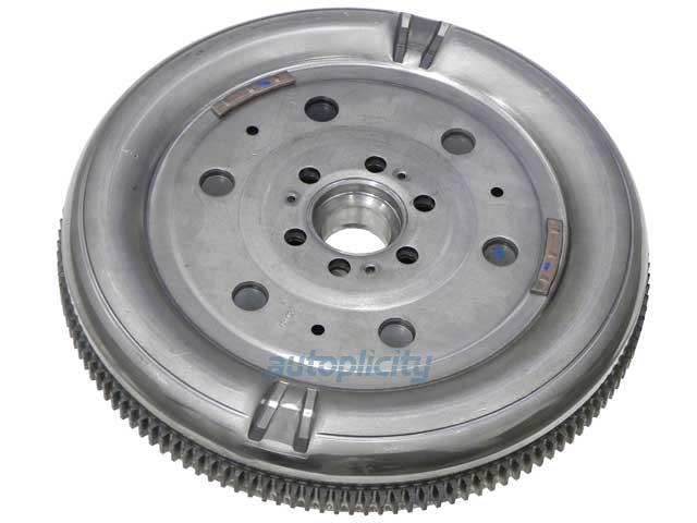 LuK 06F-105-266 AC Dual-Mass Flywheel | THMotorsports